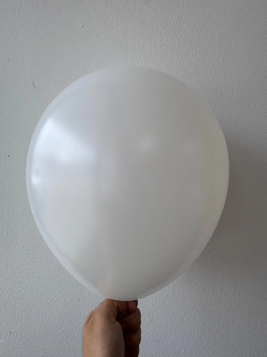 Kalisan Latex Opaque Satin Snow White - 24", 2 Pieces – A. L. Party ...